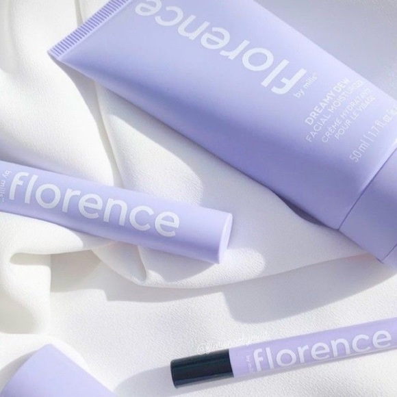 Florence By Mills | Skincare | Florence By Mills Dreamy Dew Moisturizer ...